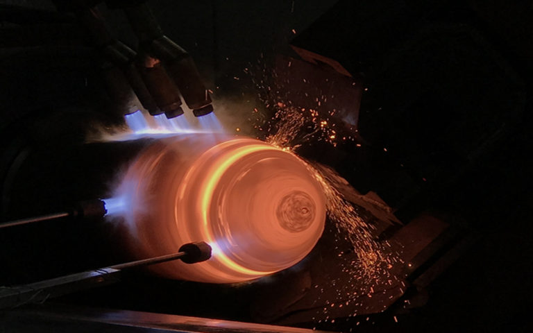 Technology introduction of our hot spinning machine - LONGTERM SPINNING